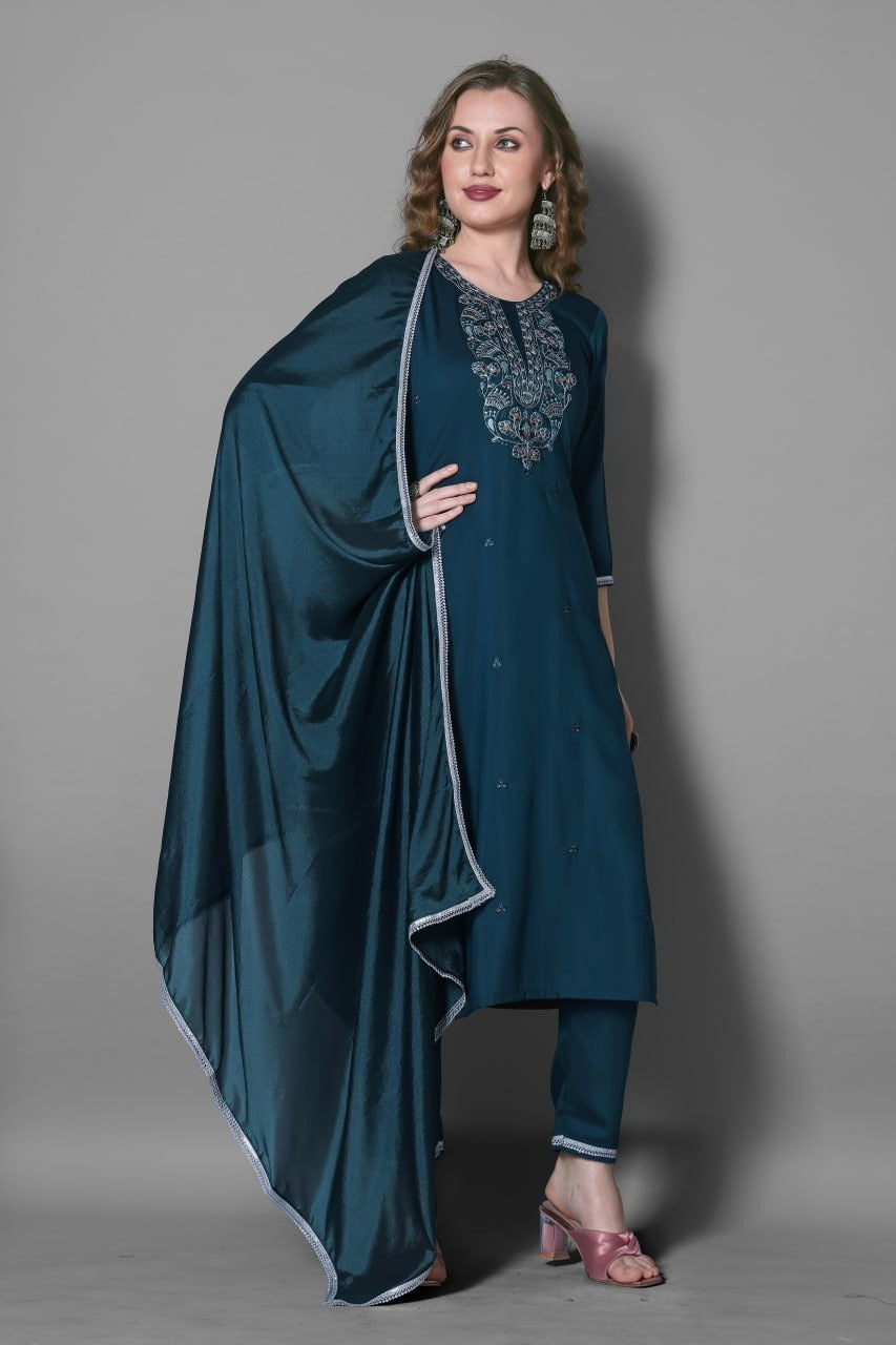 Rama Color Kurta Set in Silk Fabric – Kapda Design