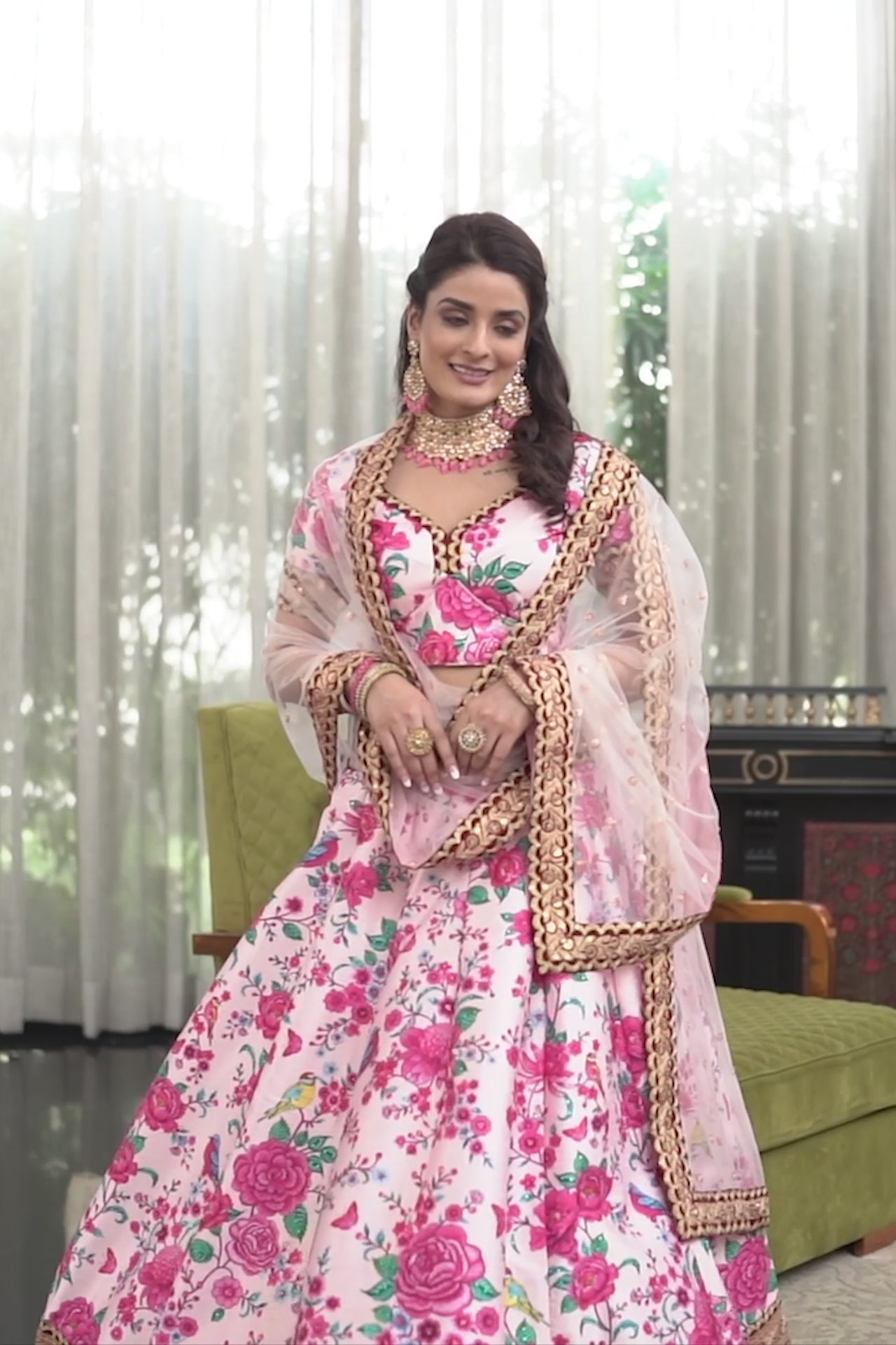 Modern Floral Lehenga Choli For Wedding Function in Lite Pink color vi ...